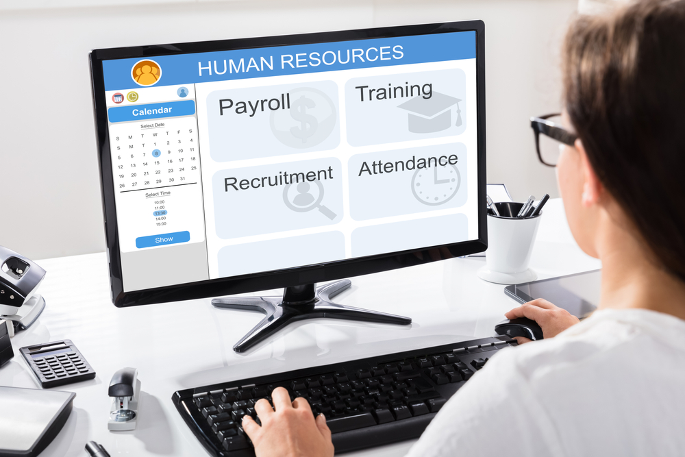 Essential HR Software Programs For Growing Businesses - FactAvenue