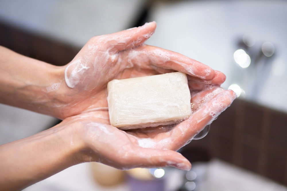List of Soaps To Avoid With Psoriasis - FactAvenue