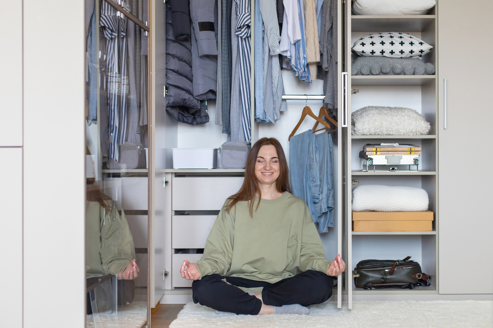 Conquer Closet Chaos: Simple Steps to Transform Clutter into Calm ...